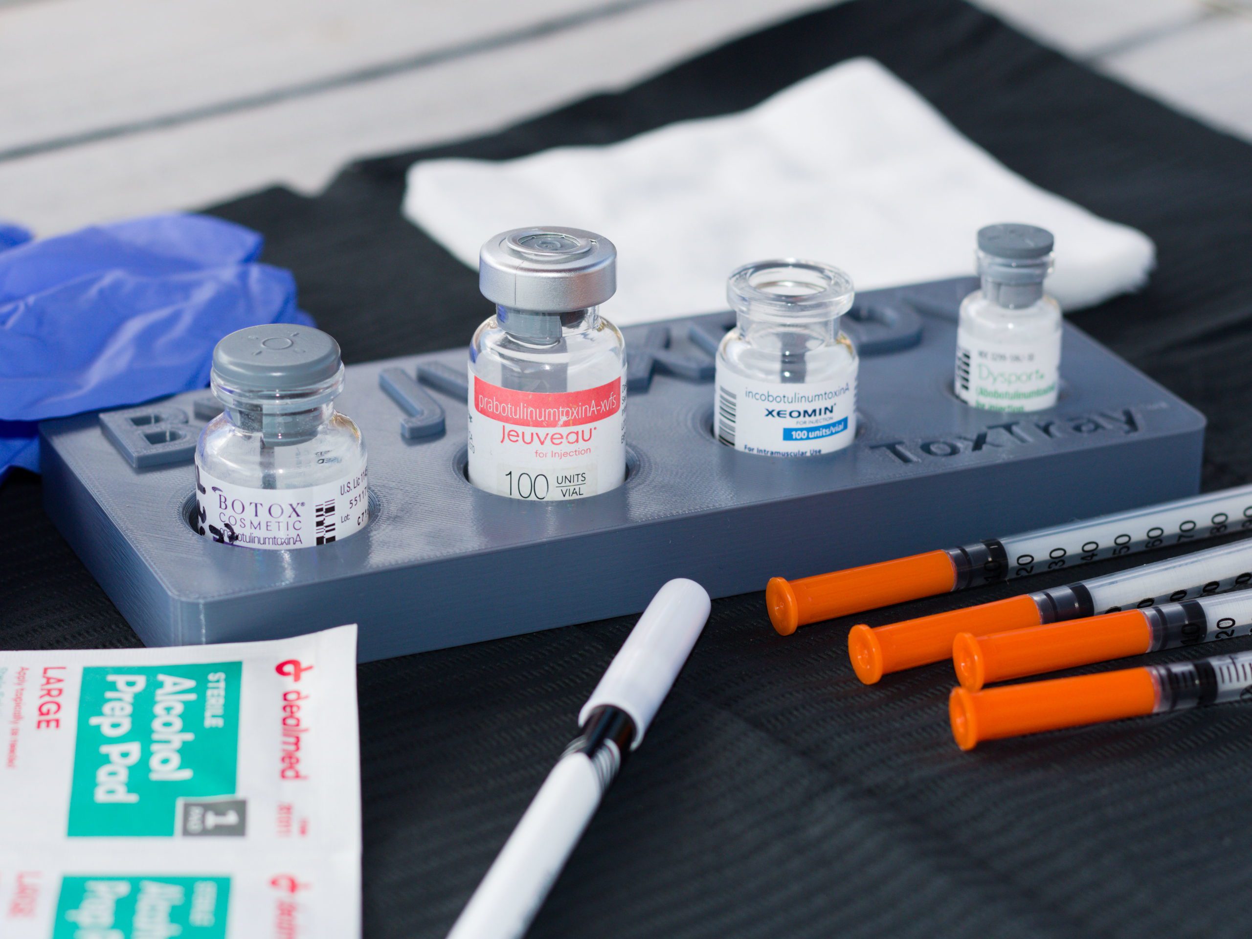 ToxTray Multi-Tray Neurotoxin Vial Holder - Aesthetic Record Marketplace