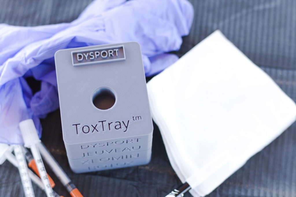 ToxTray Tower Spill Reducing Tray For Xeomin, Botox, Dysport, Jeuveau ...